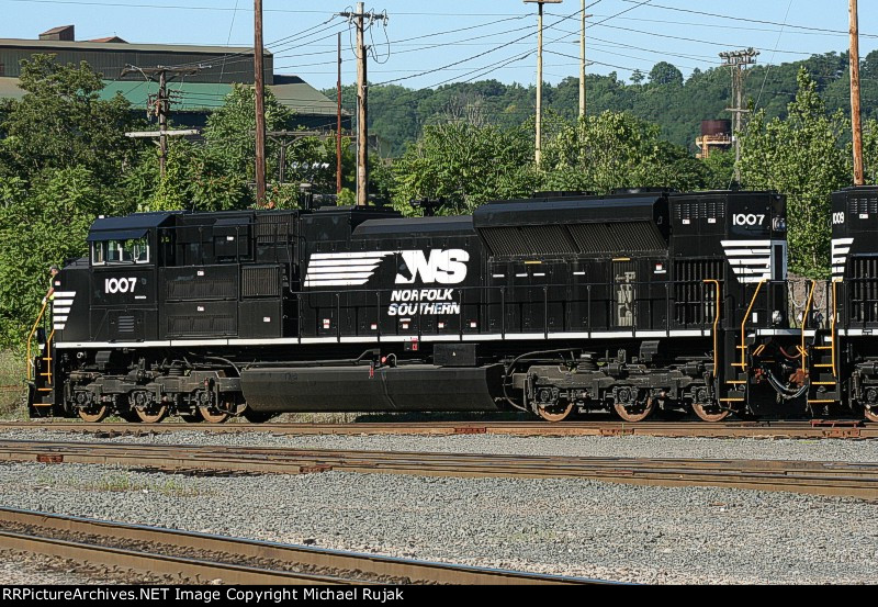 NS 1007